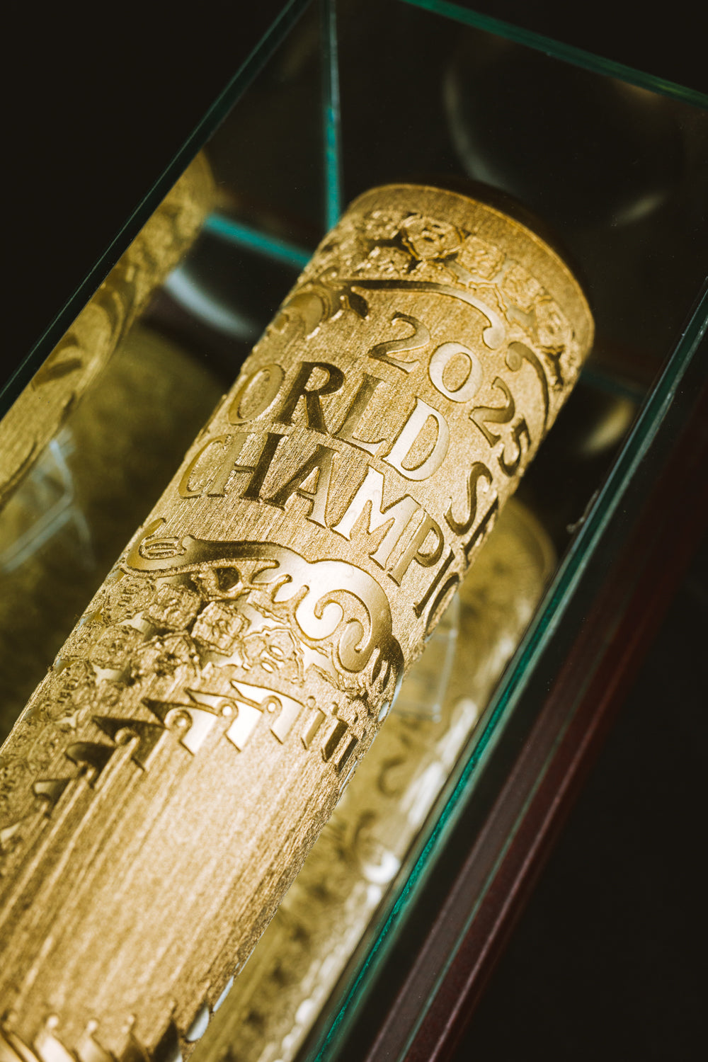"GOLD EDITION Commissioners Trophy" 2025 World Series Champions - Los ...